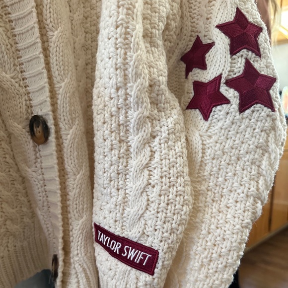 Taylor Swift | Sweaters | Taylor Swift Red Taylors Version Cardigan New ...